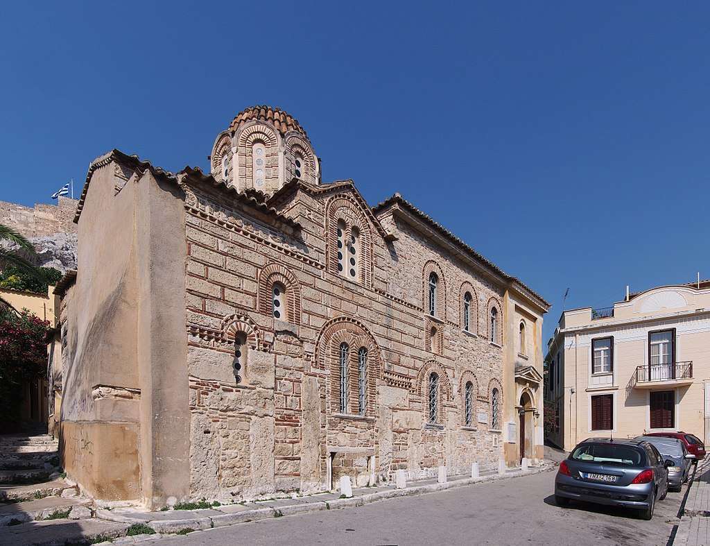 Άγιος Νικόλαος Ραγκαβά | Το εκκλησάκι στην Πλάκα | Βρίσκεται η καμπάνα ...
