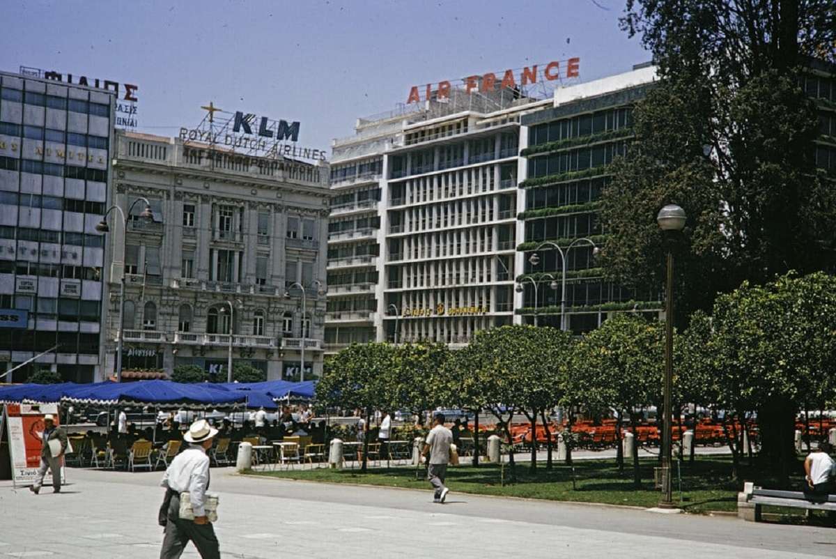 Πώς ήταν η ζωή στην Αθήνα τη δεκαετία του 1960; | Σπάνιες φωτογραφίες ...