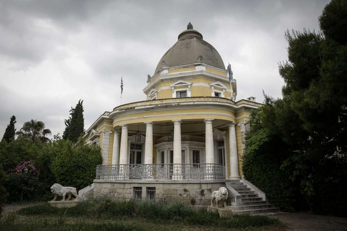 Τα στοιχειωμένα σπίτια της Αθήνας | De-Facto.gr
